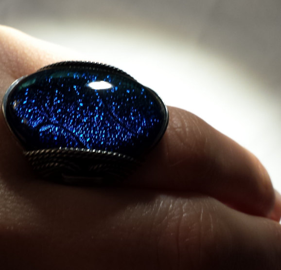 Big Blue Ring, Sparkling Ocean Water, Dichroic Glass Cocktail Ring ...